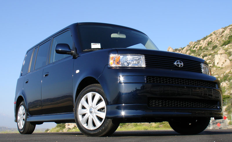 Donald's 2005 Scion xB - commuter car